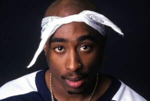 Best Tupac Bandanas Guide - The Hip Hop Insider